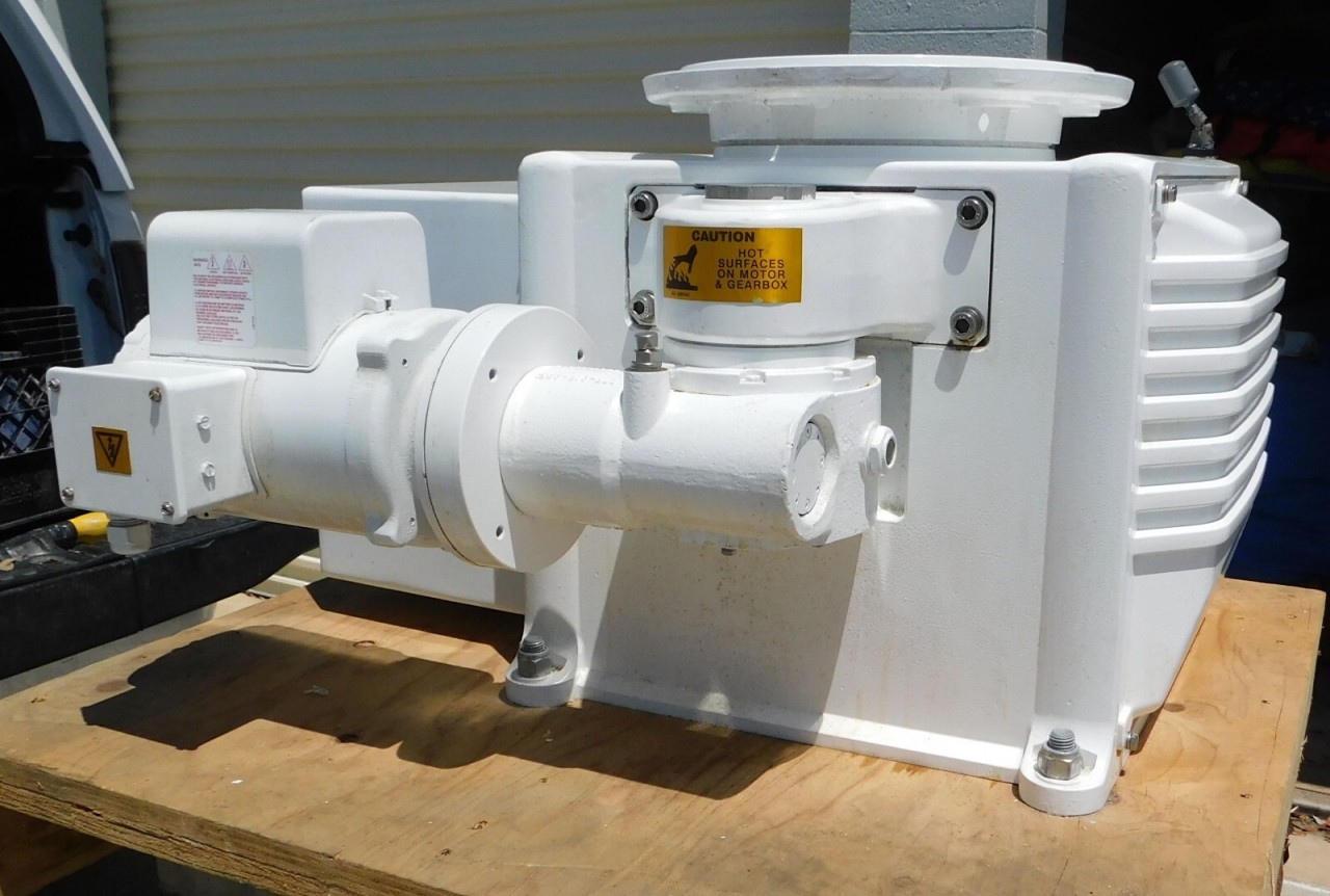 Sperry VisionMaster FT Radar Units 8 & 9ft Scanners Spinners PCM ...